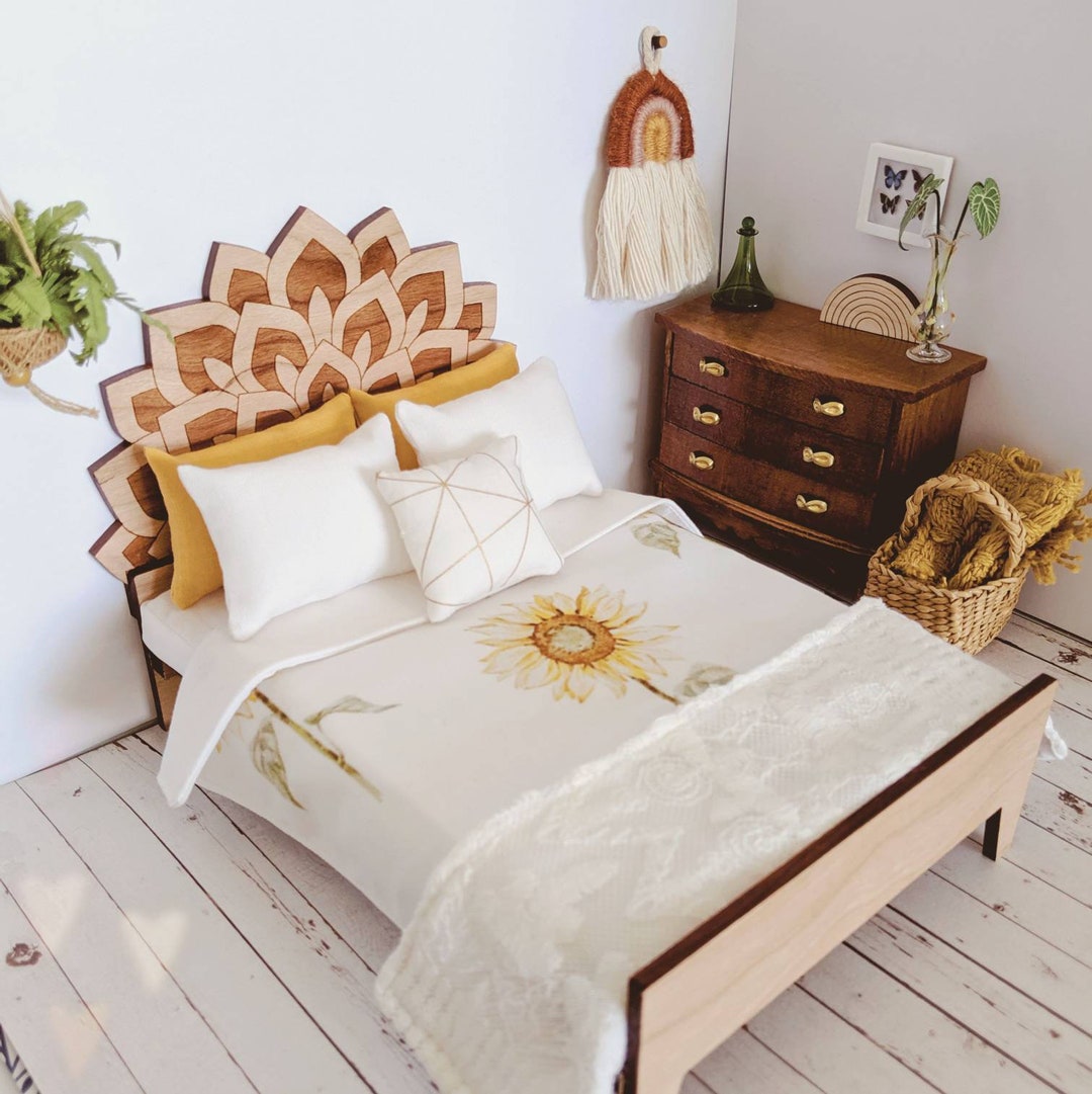Miniature Wooden Boho Queen Bed, Sunflower Bedding Set, Dollhouse Bed ...