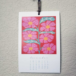 Retro Groovy Floral Art Wall Calendar 2025 Retro Floral Mini Desk ...