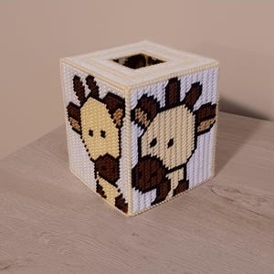 Giraffe Tissue Box - Etsy