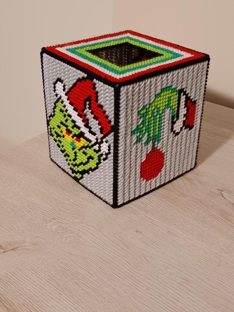 Grinch Tissue Box Cover - Etsy