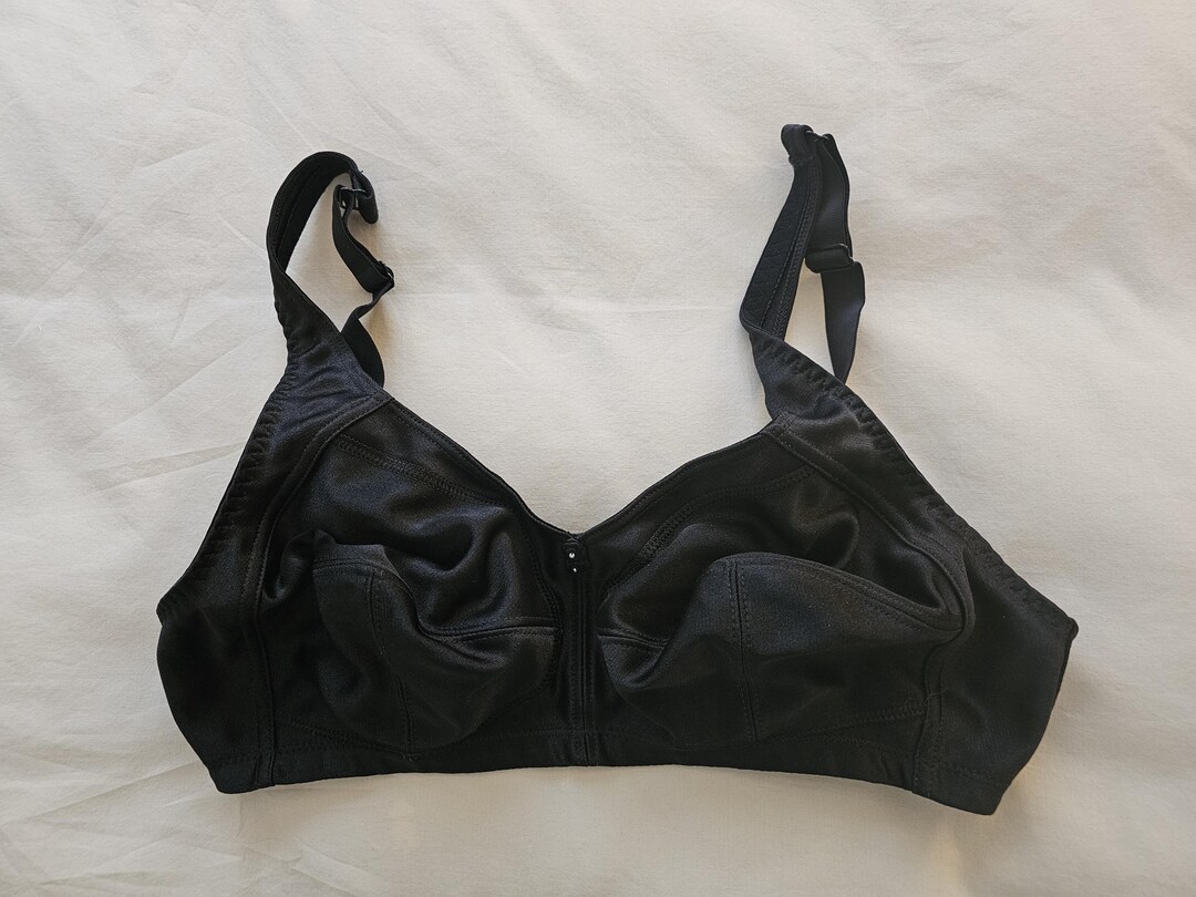 Vintage Bra by Triumph Lingerie (size 14C Aus & 36C UK/US) - Etsy