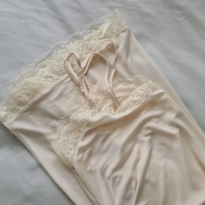 Full Slip Petticoat From Japan (size 12-14 Aus & 34-36 US/UK, Japan 75 ...