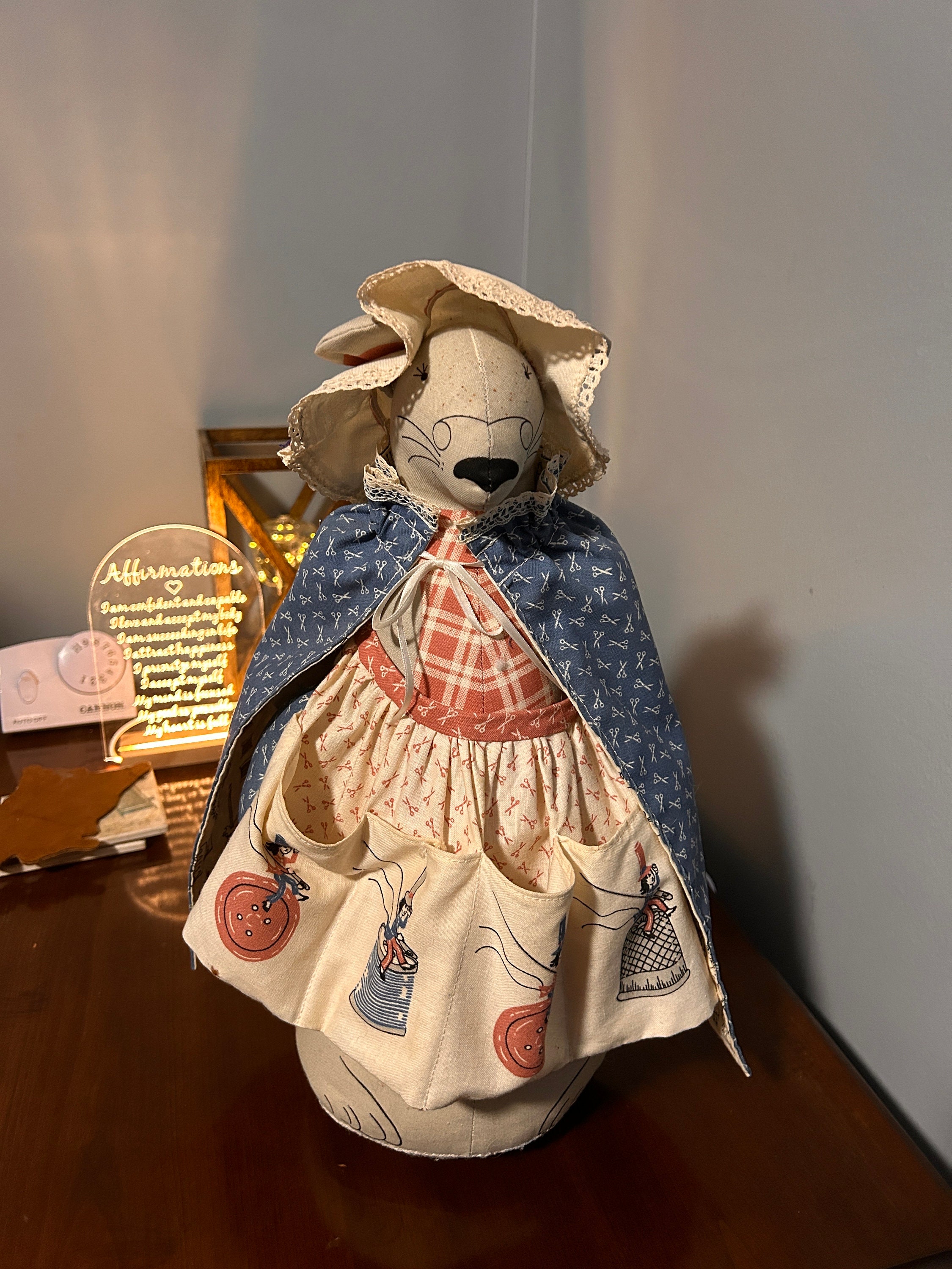 Sewing Caddy Mouse Granny Doll Pockets Happy Stitching From Concord ...