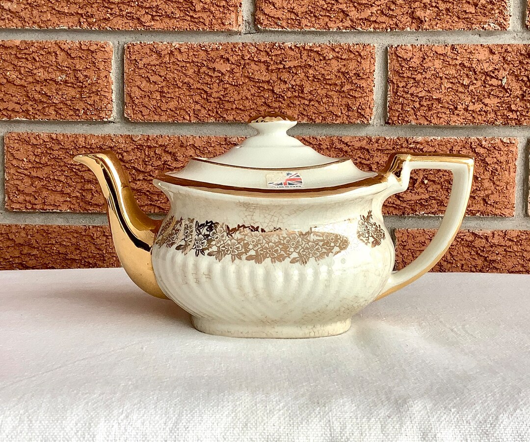 Vintage Gibson Teapot , Gold Gibson Teapot, Vintage Fine China Teapot ...