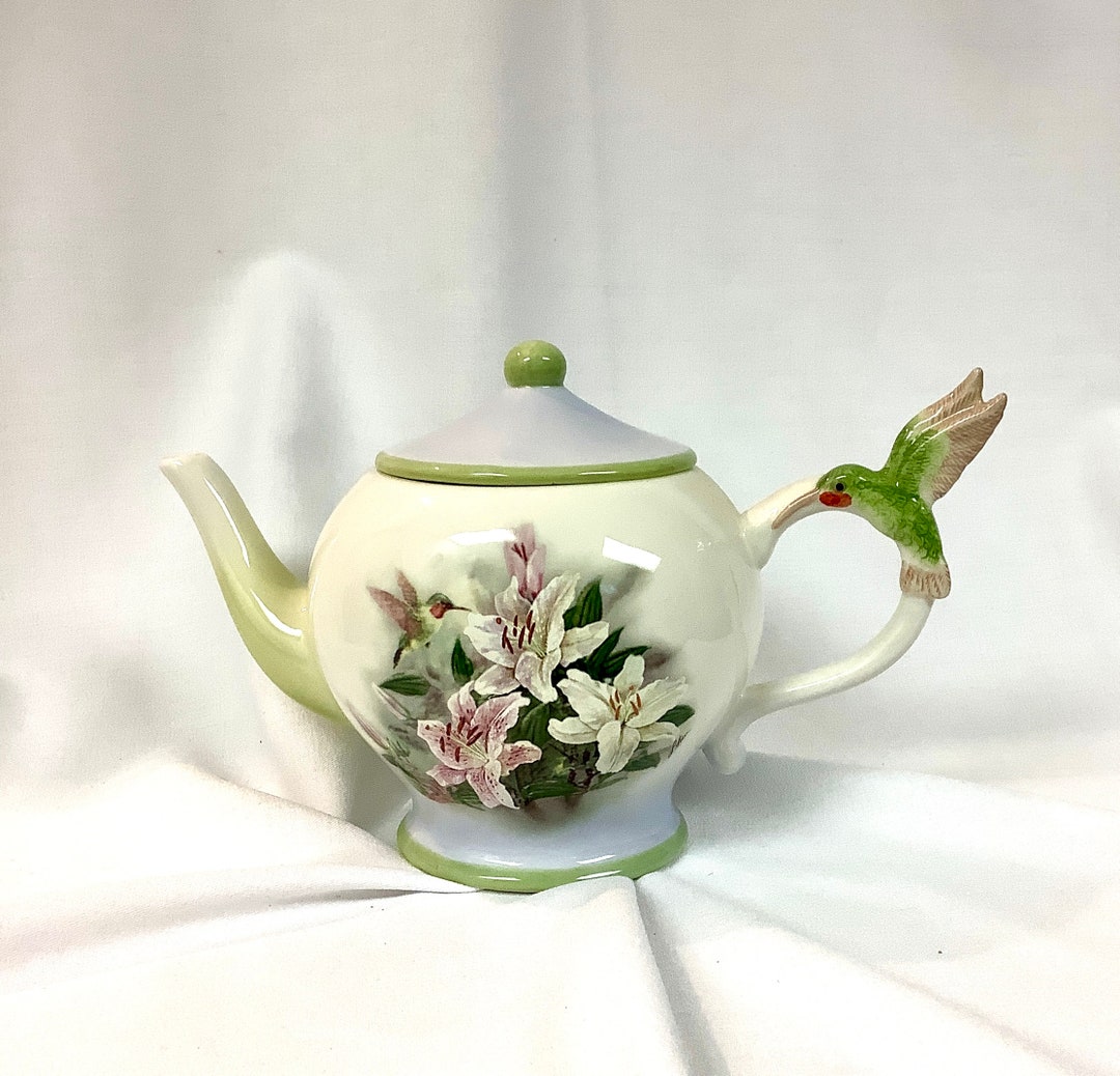 Teapot Hummingbird and Lilies, Teapot by Lena Liu - Etsy