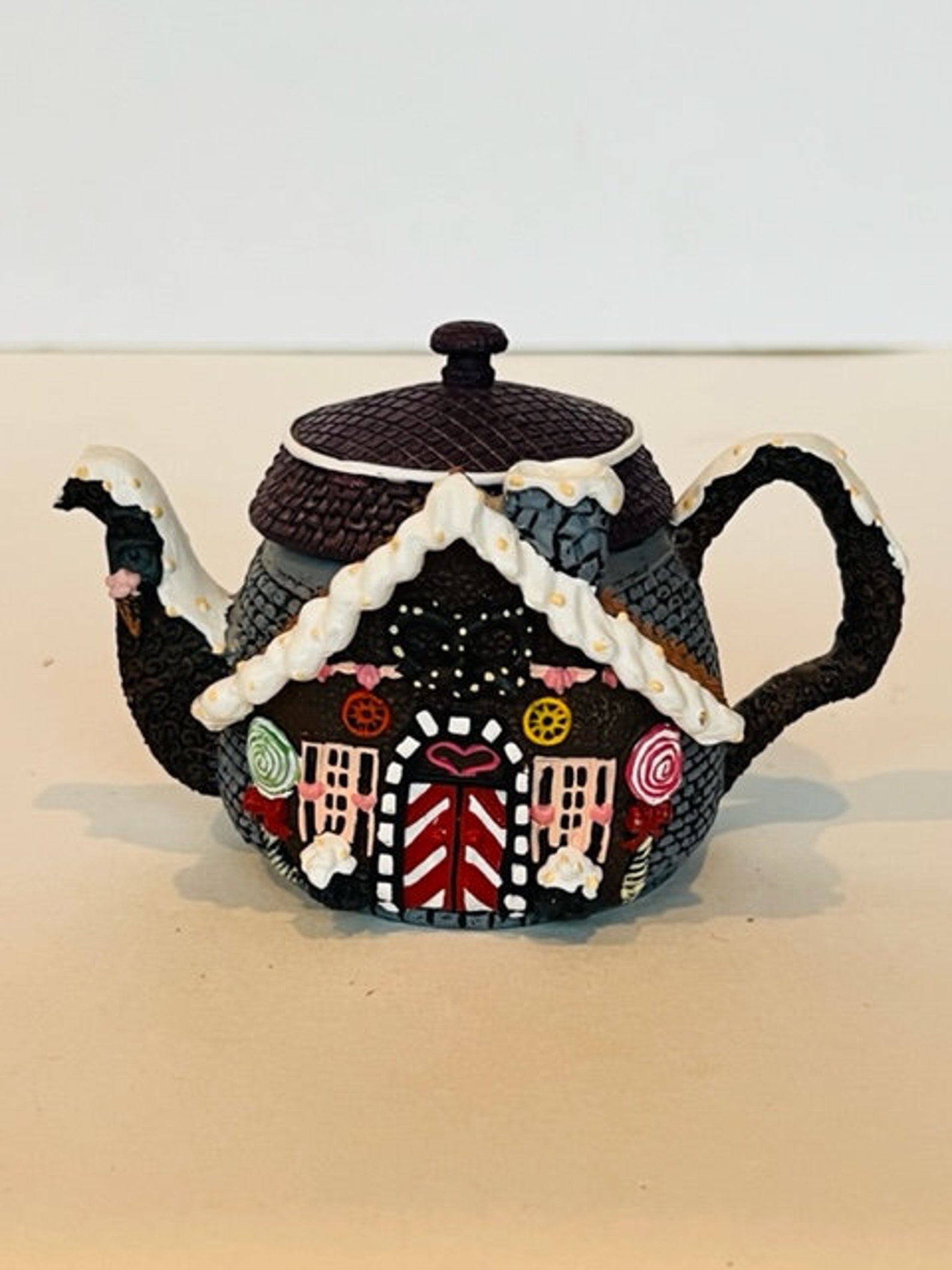 Hometown Teapot Cottage House Figurine Vtg Tea Pot Home Town Candy ...