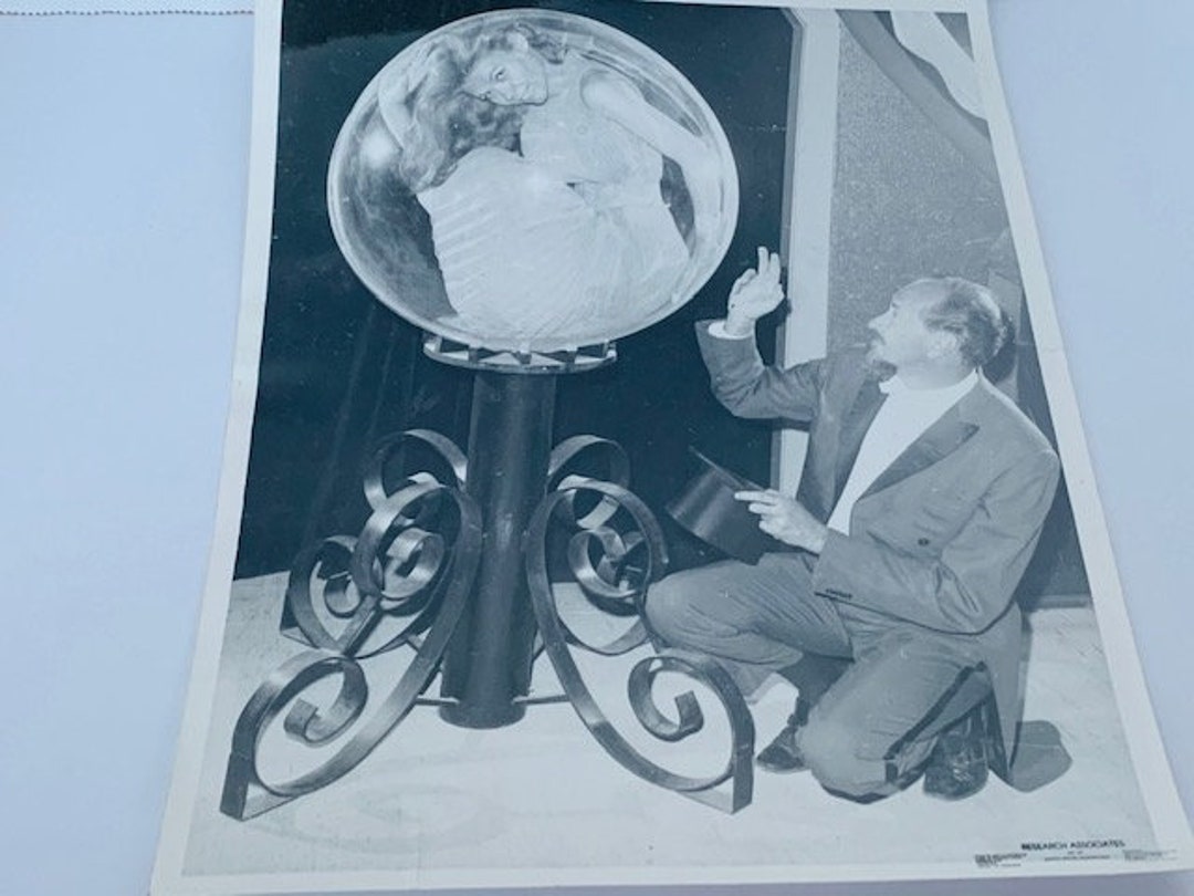 MAGICIAN PHOTOGRAPH EPHEMERA 1960s Vintage Paper Wall Hanging Photo ...