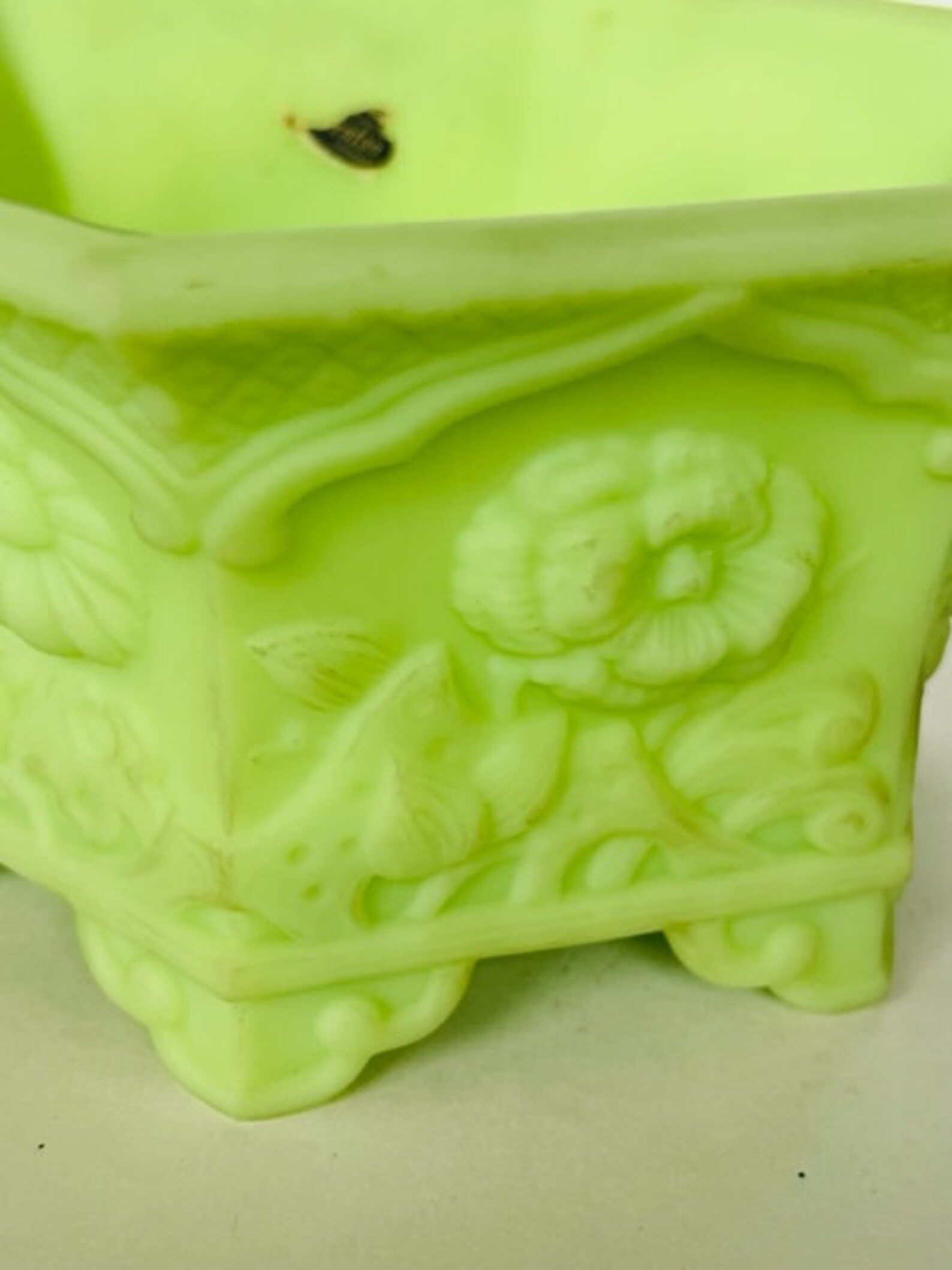 Uranium Glass Fenton Vase Hexagon Bowl Figurine Vtg Glow Dark - Etsy