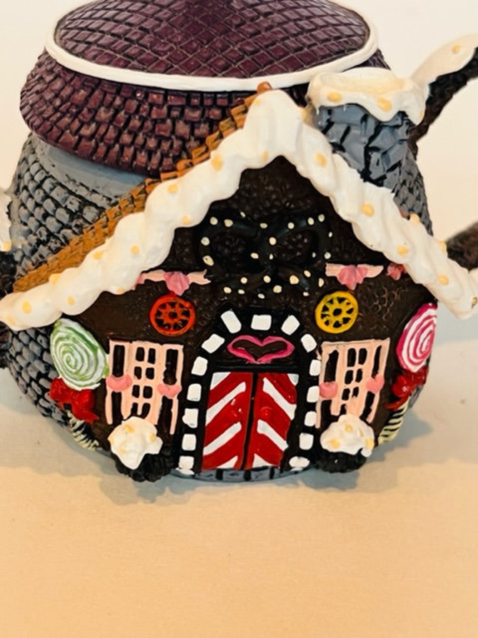 Hometown Teapot Cottage House Figurine Vtg Tea Pot Home Town Candy ...