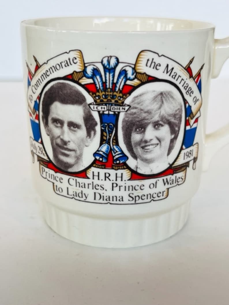 Queen Elizabeth Princess Diana Royal Glass Cup Mug Broadhurst Wedding ...