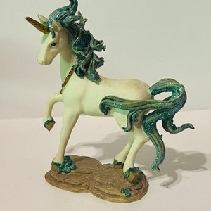 Unicorn Figurine Pegasus Hamilton Collection Emerald Isle Good Luck ...