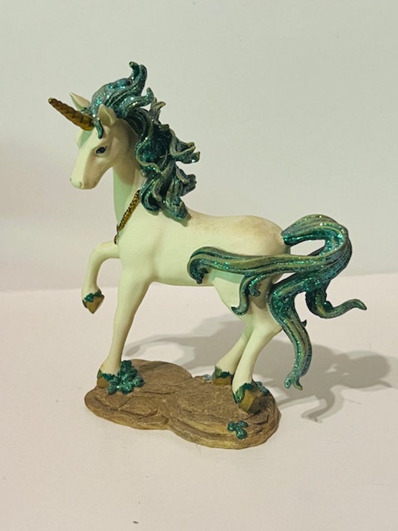 Unicorn Figurine Pegasus Hamilton Collection Emerald Isle Good Luck ...