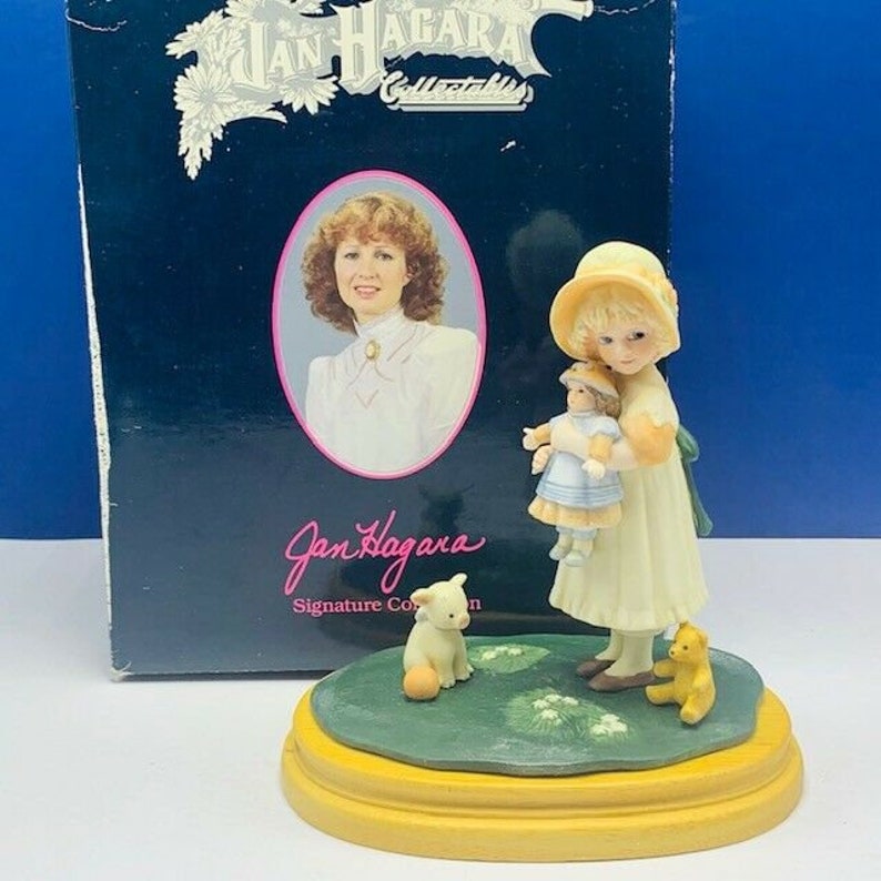 Jan Hagara Figurine Signature Collection Heirloom Tradition | Etsy