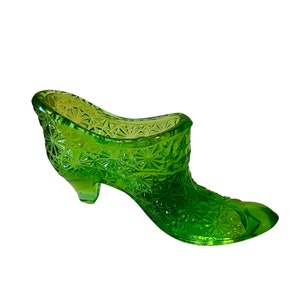 Fenton Art Glass Shoe Figurine Secret Slipper Boot Cat Emerald Green ...