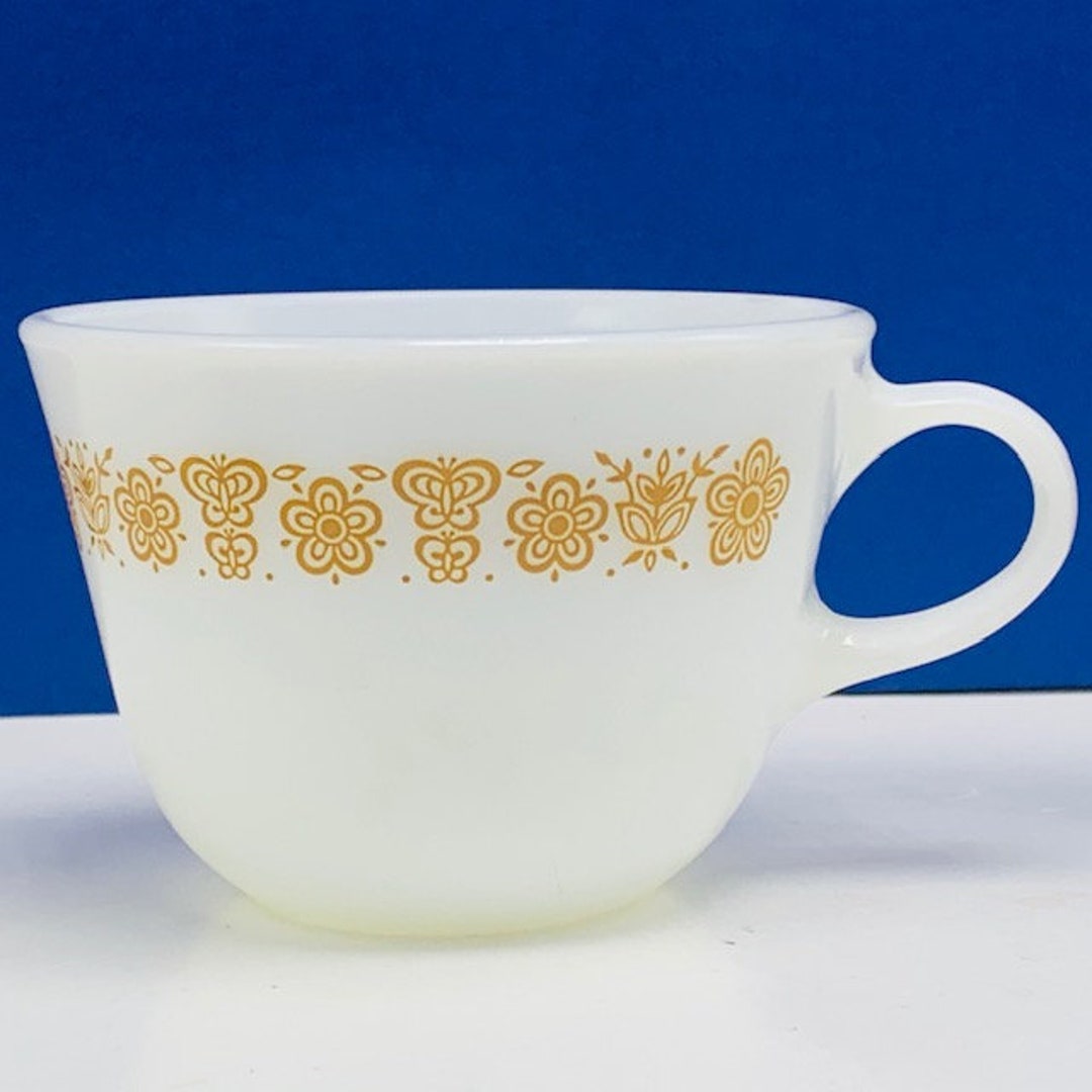 PYREX DRINKING CUP Vintage Milk White Glass Gold Harvest Butterfly ...