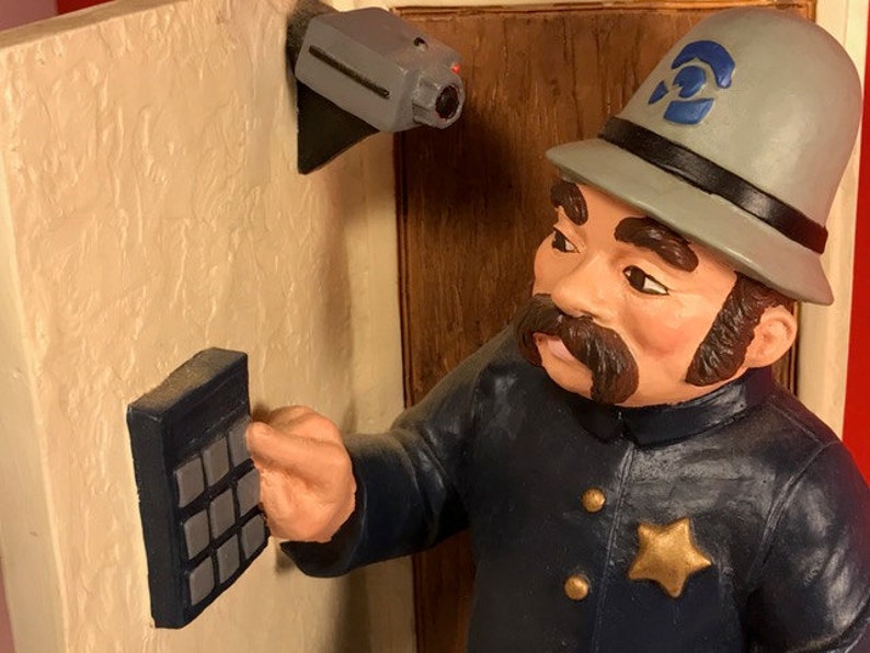 VINTAGE PINKERTON STATUE Police Ceollectible With Coa Security - Etsy