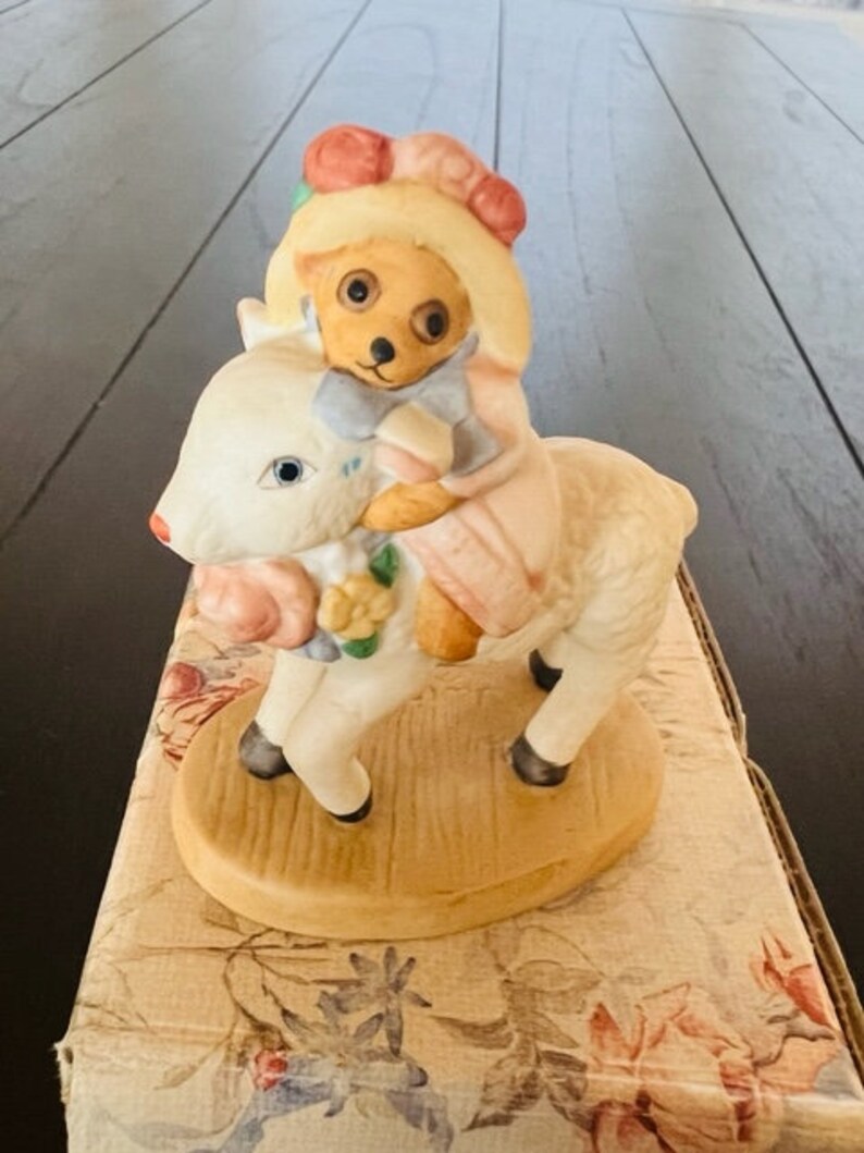 JAN HAGARA FIGURINE Vintage Porcelain Statue Victorian - Etsy