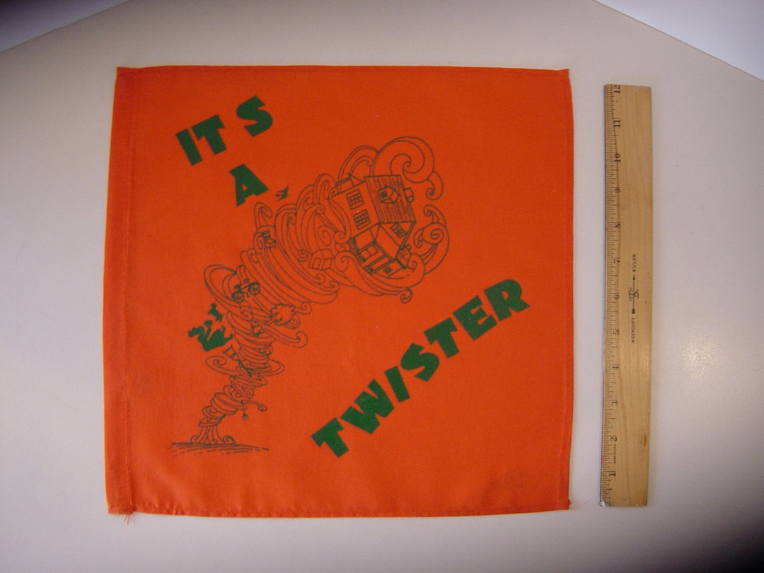 Wizard of Oz Twister Flag - Etsy