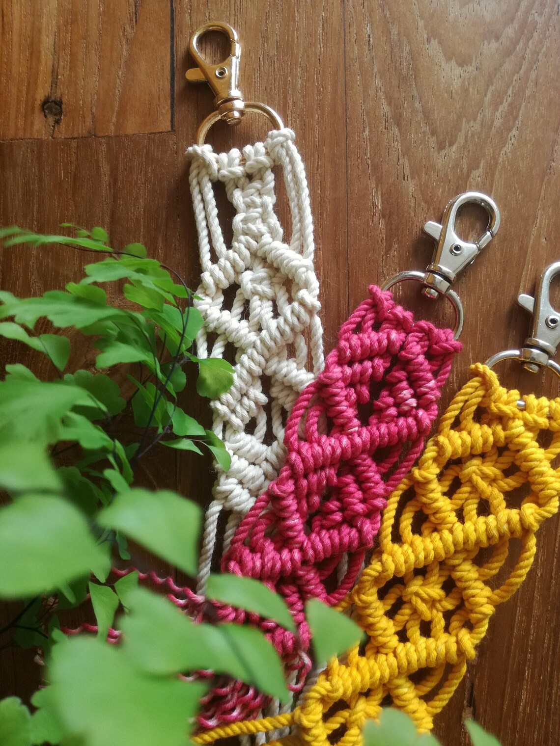Macrame Key chain with Clip/ Modern Macrame/Bohemian Chic | Etsy