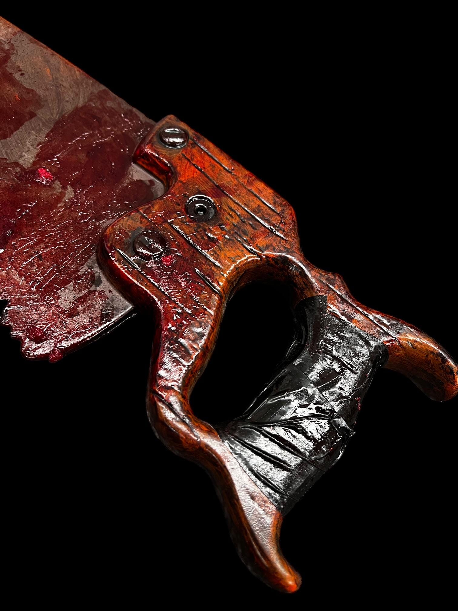 Vintage Saw Movie Prop PU, Bloody Hand Saw Horror Sawtooth Blade ...