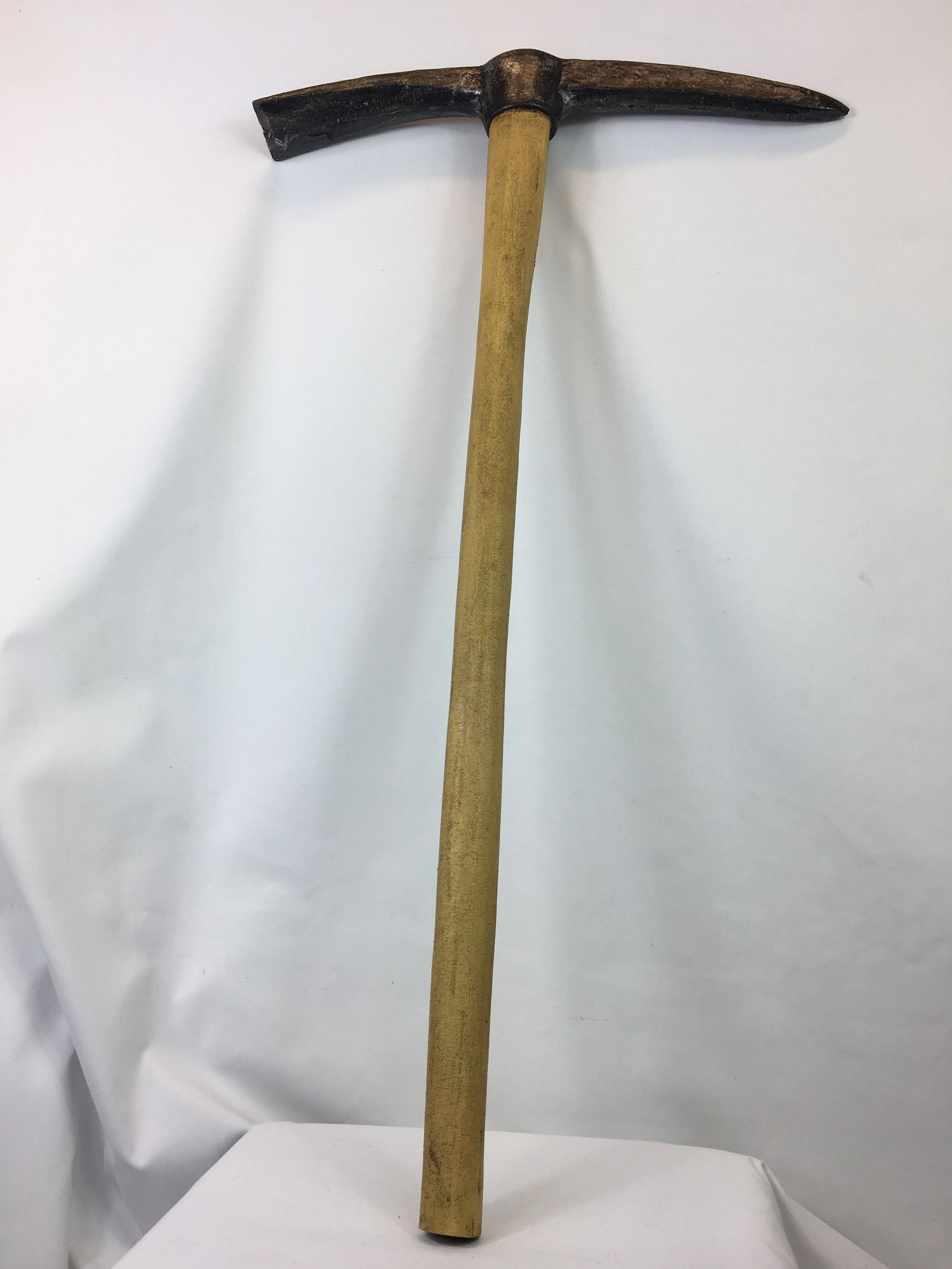 Realistic Foam PU Pickaxe Pick Axe Hatchet Horror Movie Prop Bloody ...