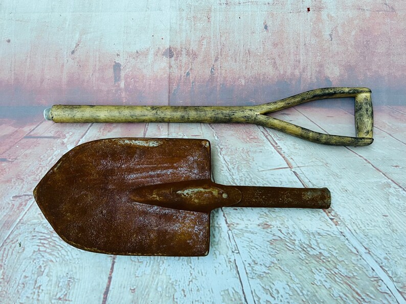 Gravedigger Shovel Movie Prop PU Garden Tool Horror Weapon - Etsy