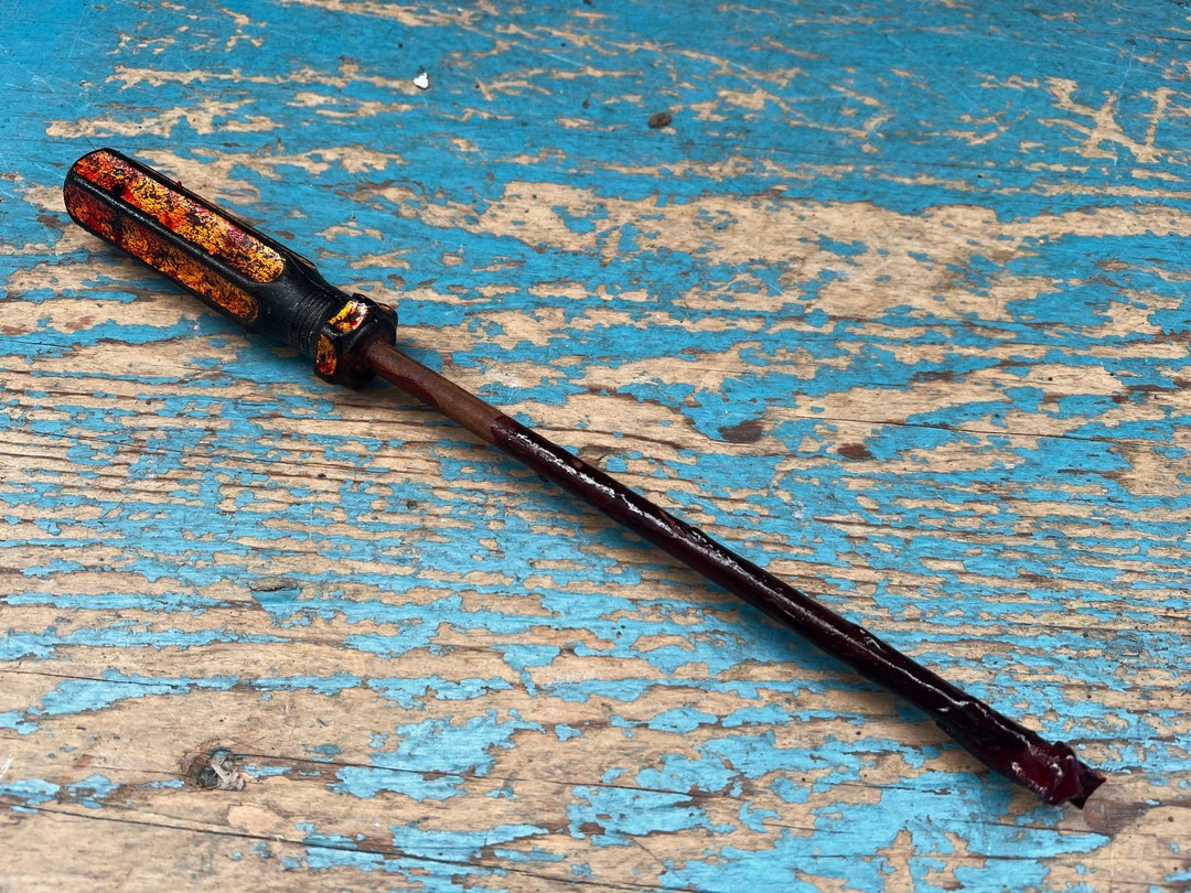 Rusty Screwdriver Movie Prop PU Horror Tool Myers Voorhees Bloody ...