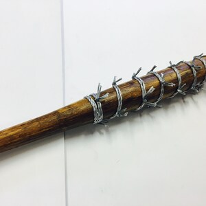 Realistic Baseball Bat Movie Prop PU Fake Blood Barbed Wire Negan Dead ...