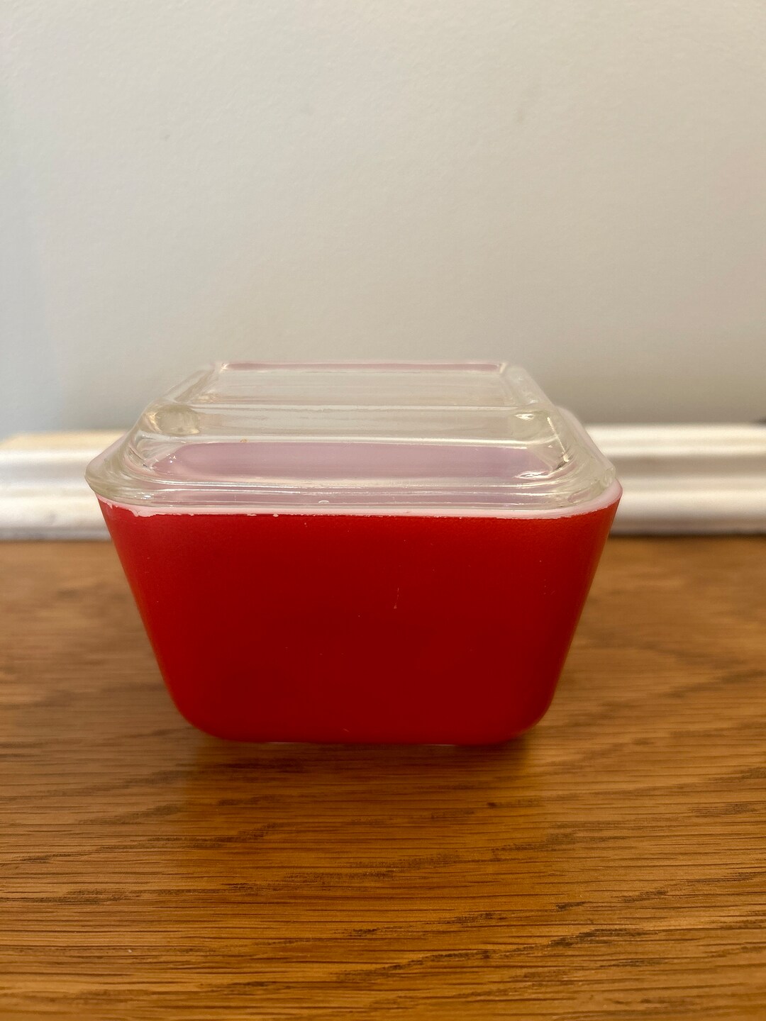 Vintage Pyrex Red Refrigerator Dishes With Glass Lids / Friendship ...