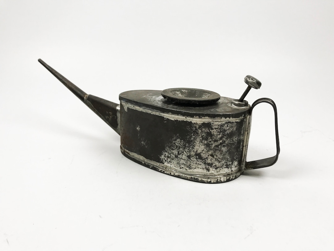 Vintage Small Metal Oil Can, 1950s Industrial Decor - Etsy