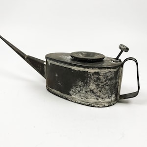 Vintage Small Metal Oil Can, 1950s Industrial Decor - Etsy