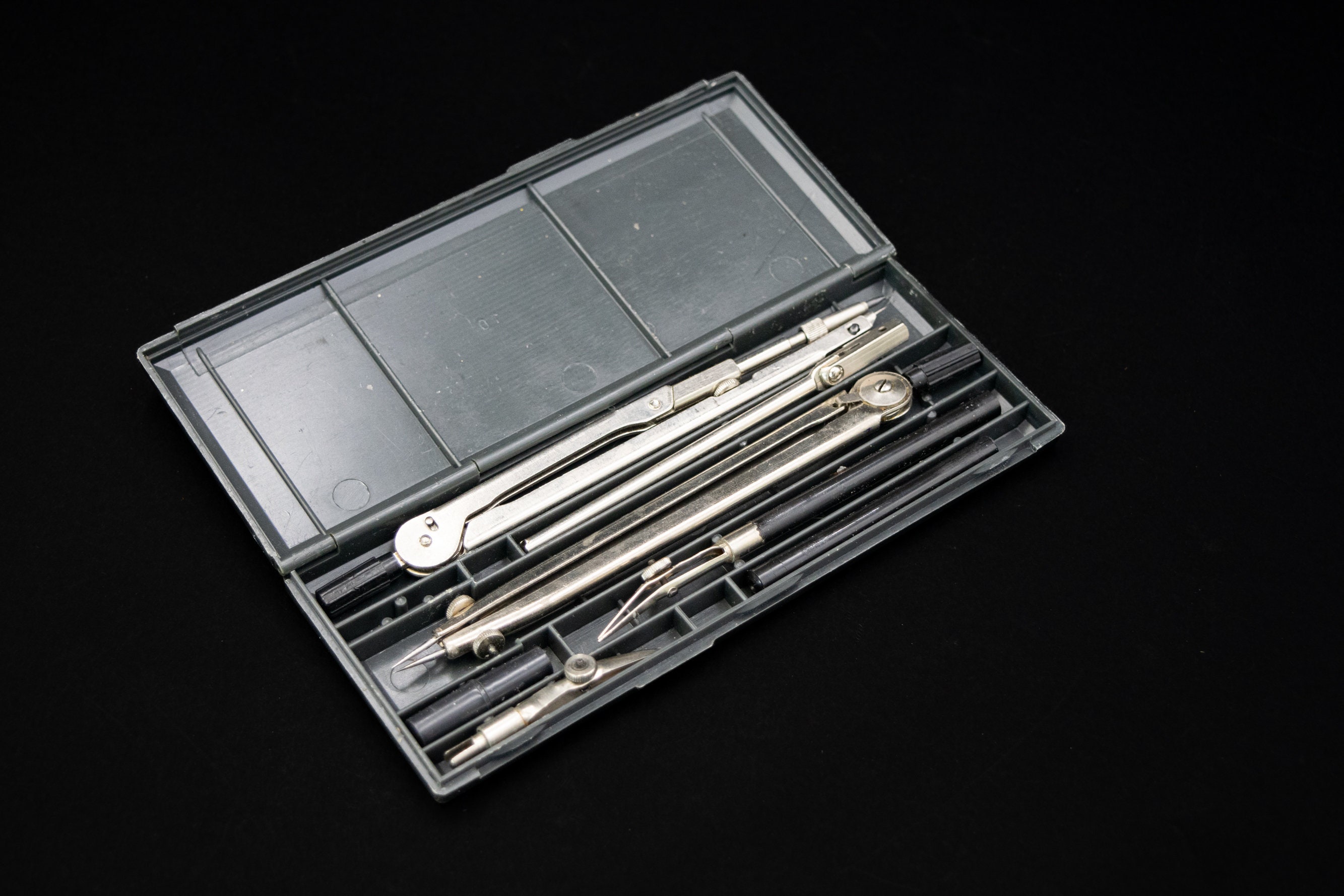 Plastic Drawing Compass