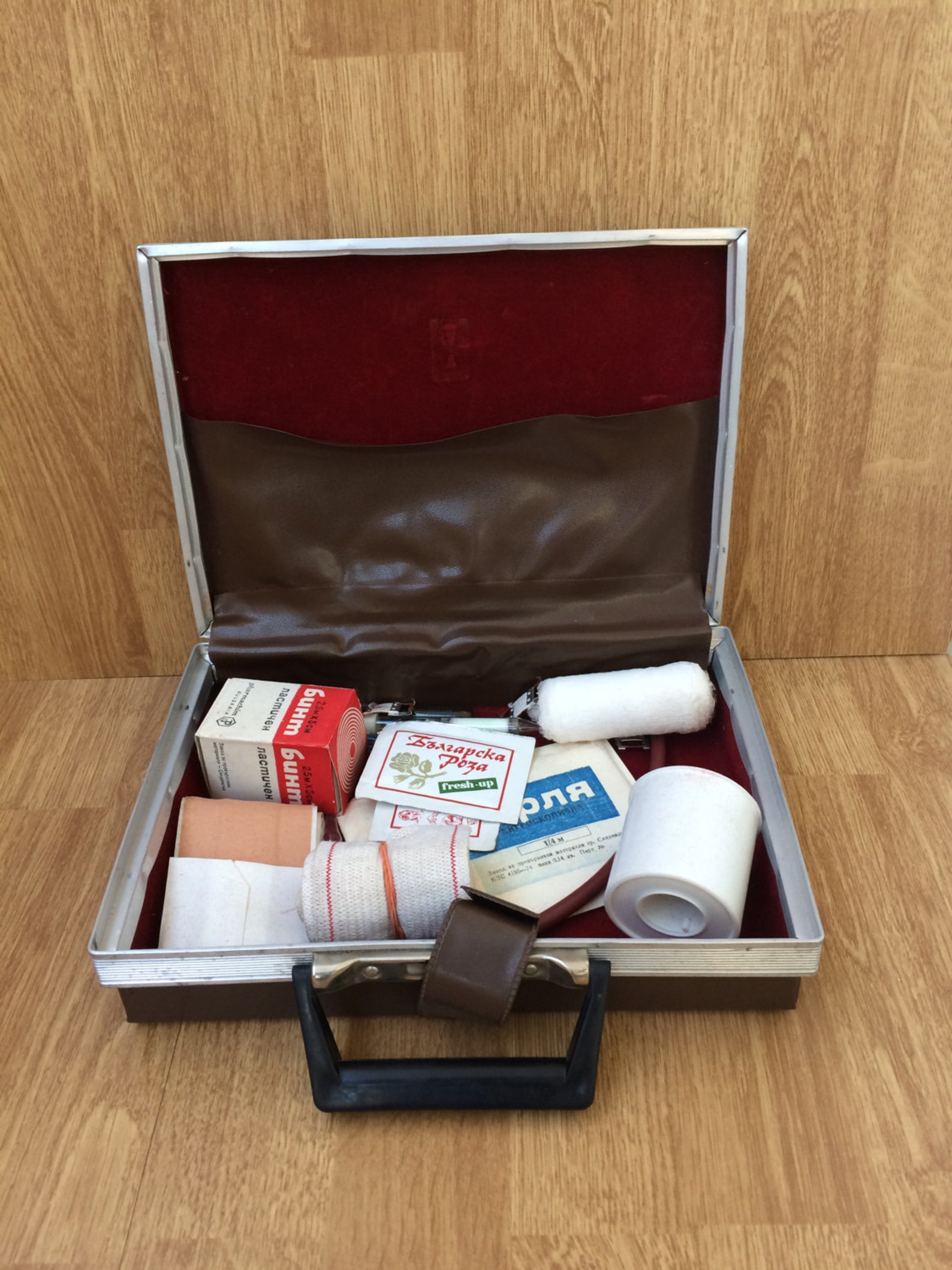 Vintage First Aid Kit Emergency Medical Help Travel Medical Kit Doctors ...