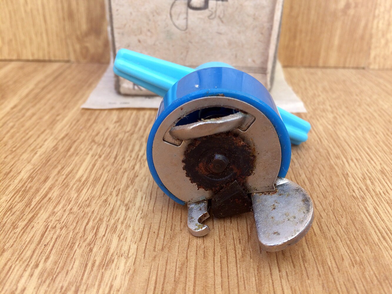 Vintage Can Opener Bottle Opener Original Box Rotary Can Opener Old Can ...