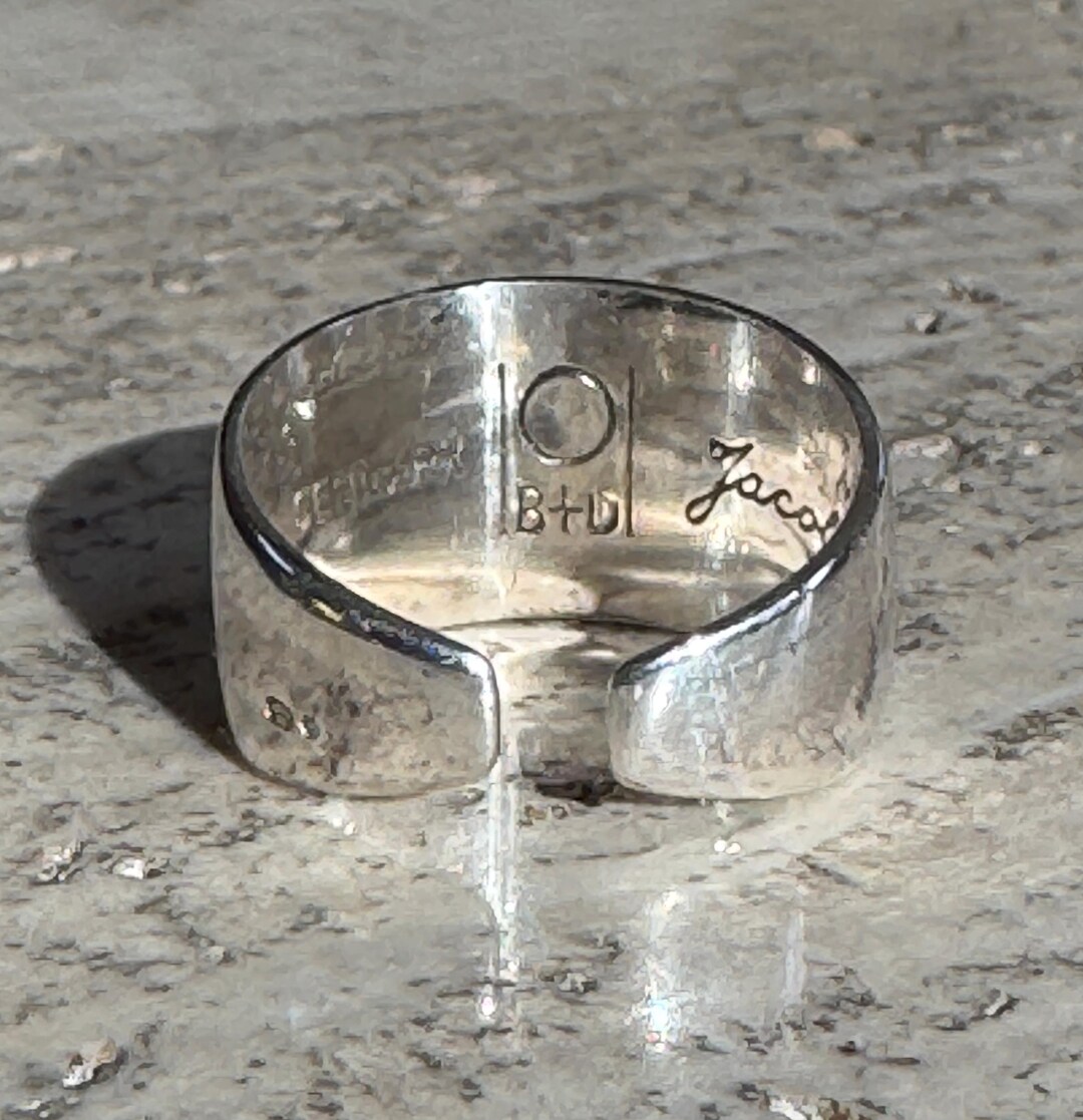Jacob Hull B D Cigar Band Ring - Etsy