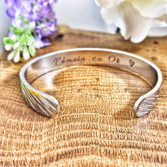 Custom cuff bracelet store