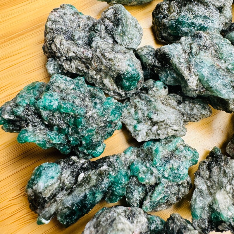 Raw Emerald Stone - Etsy