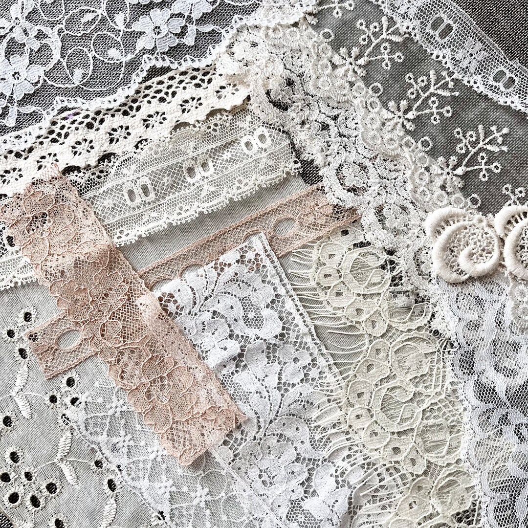 Vintage Lace Snippets Bundle, 15 Assorted Antique White and Cream Lace ...