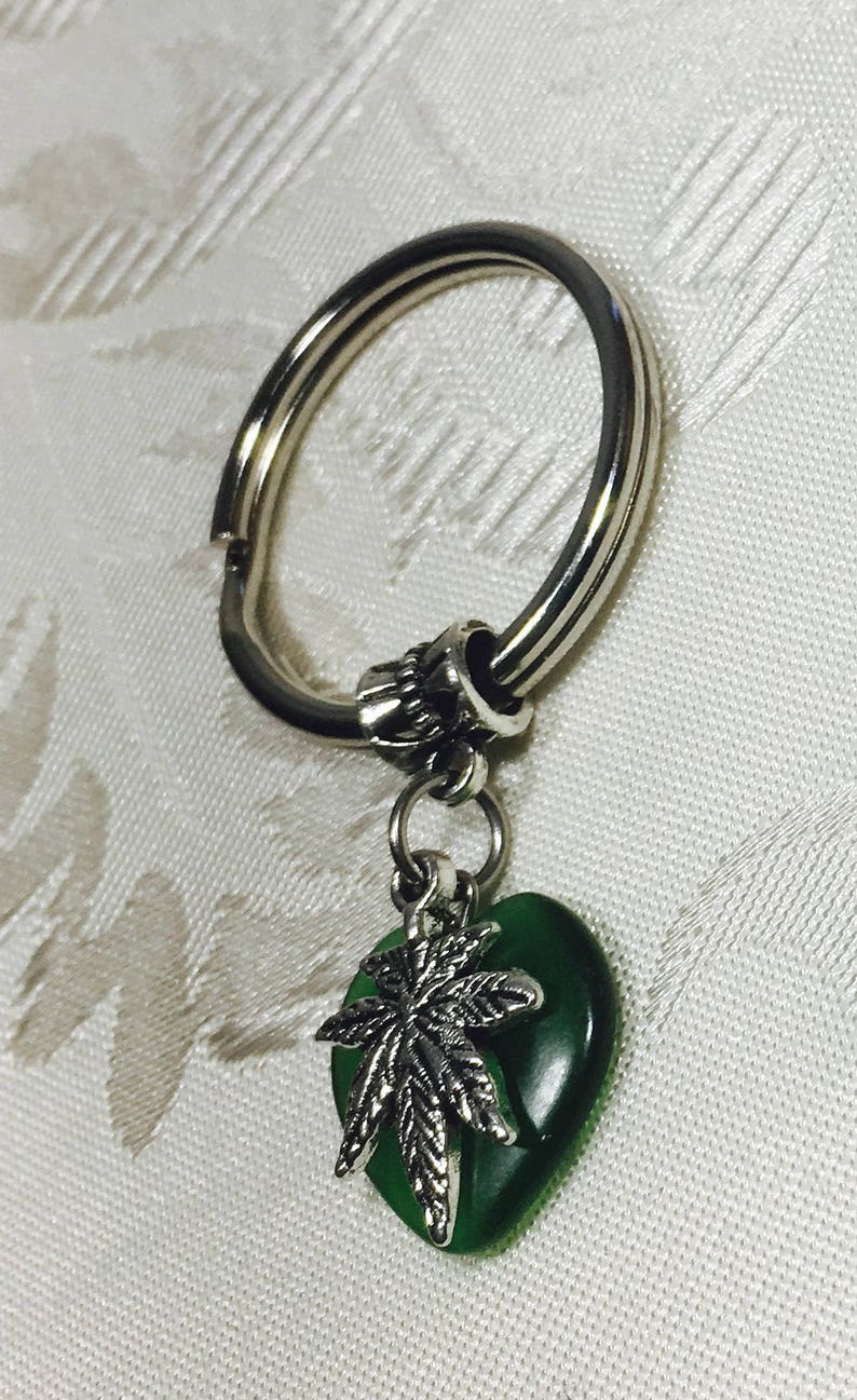 Pot Leaf Keychain Marijuana Keychain Dangling Keychain - Etsy