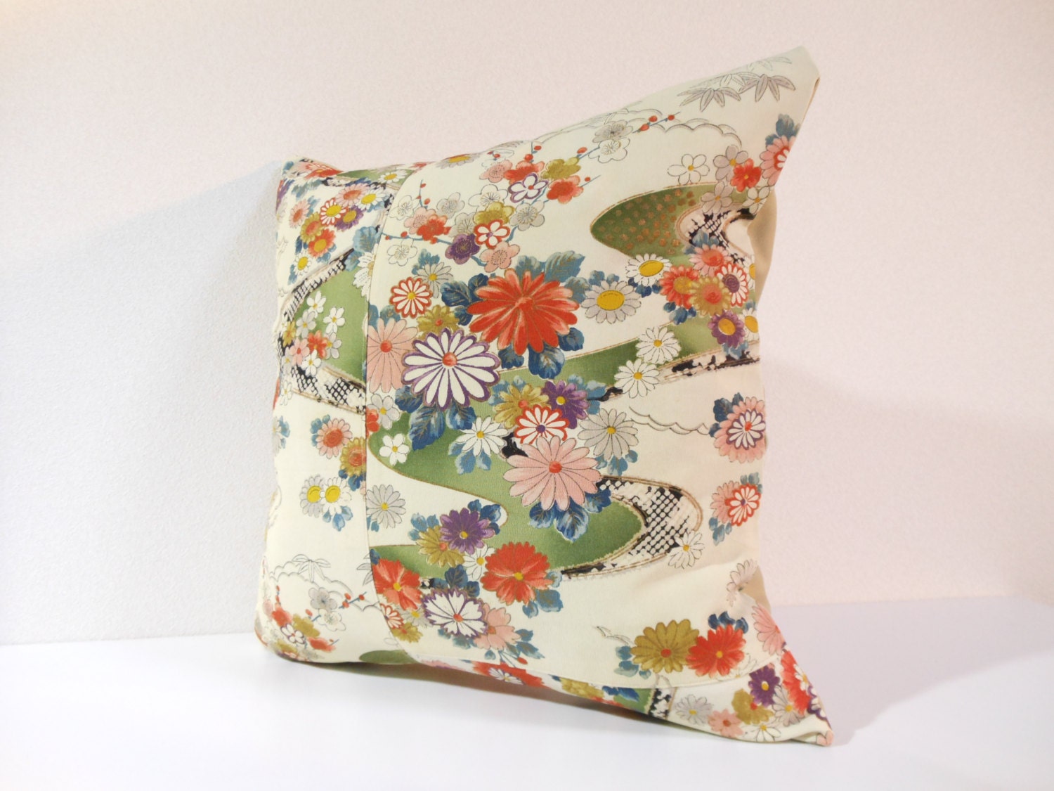 Japanese Kimono Pillow 092 Decorative Pillow 16x16 - Etsy