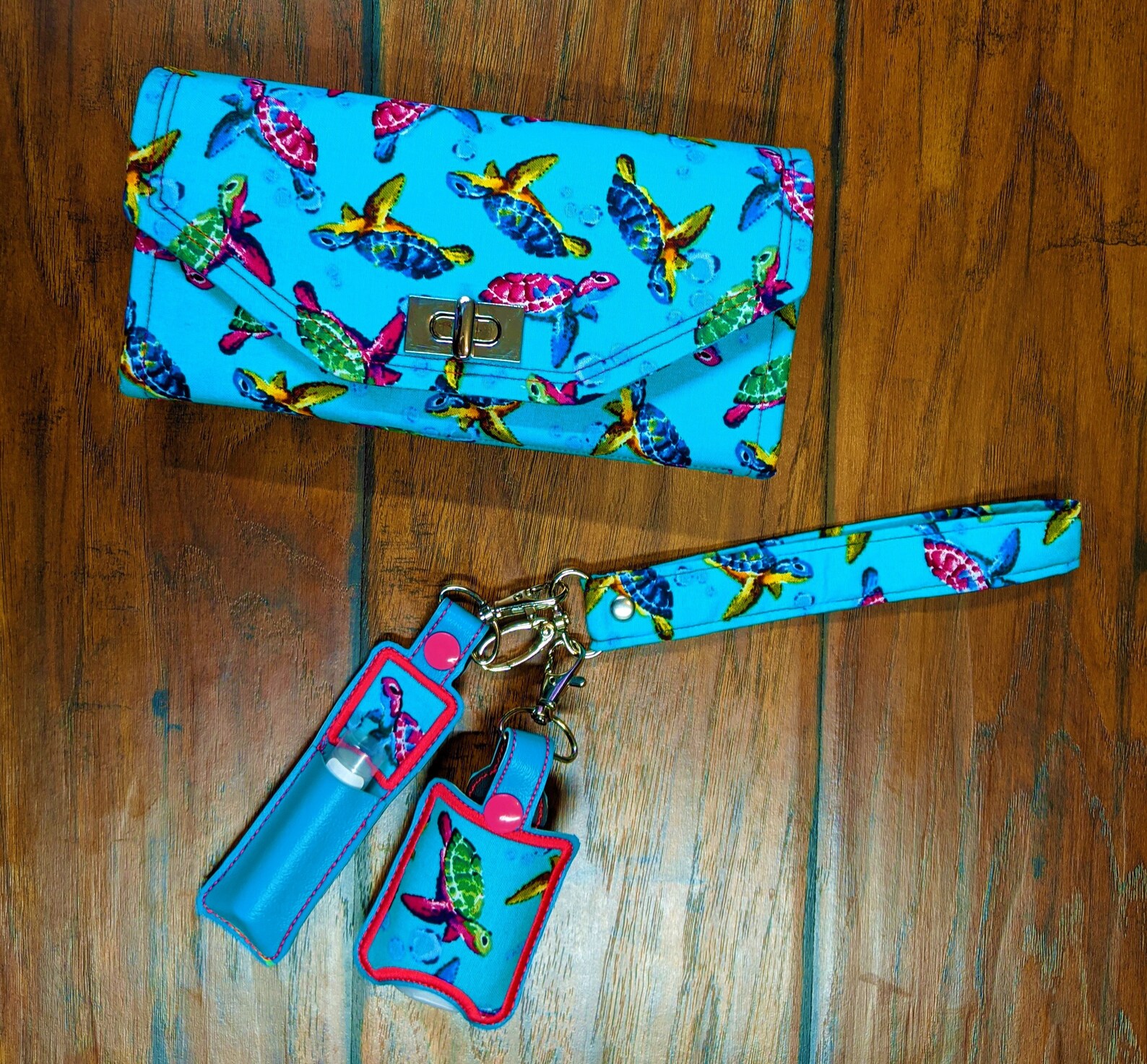 Sea Turtle Made to Order Wallet Cluth Wristlet Turtle - Etsy