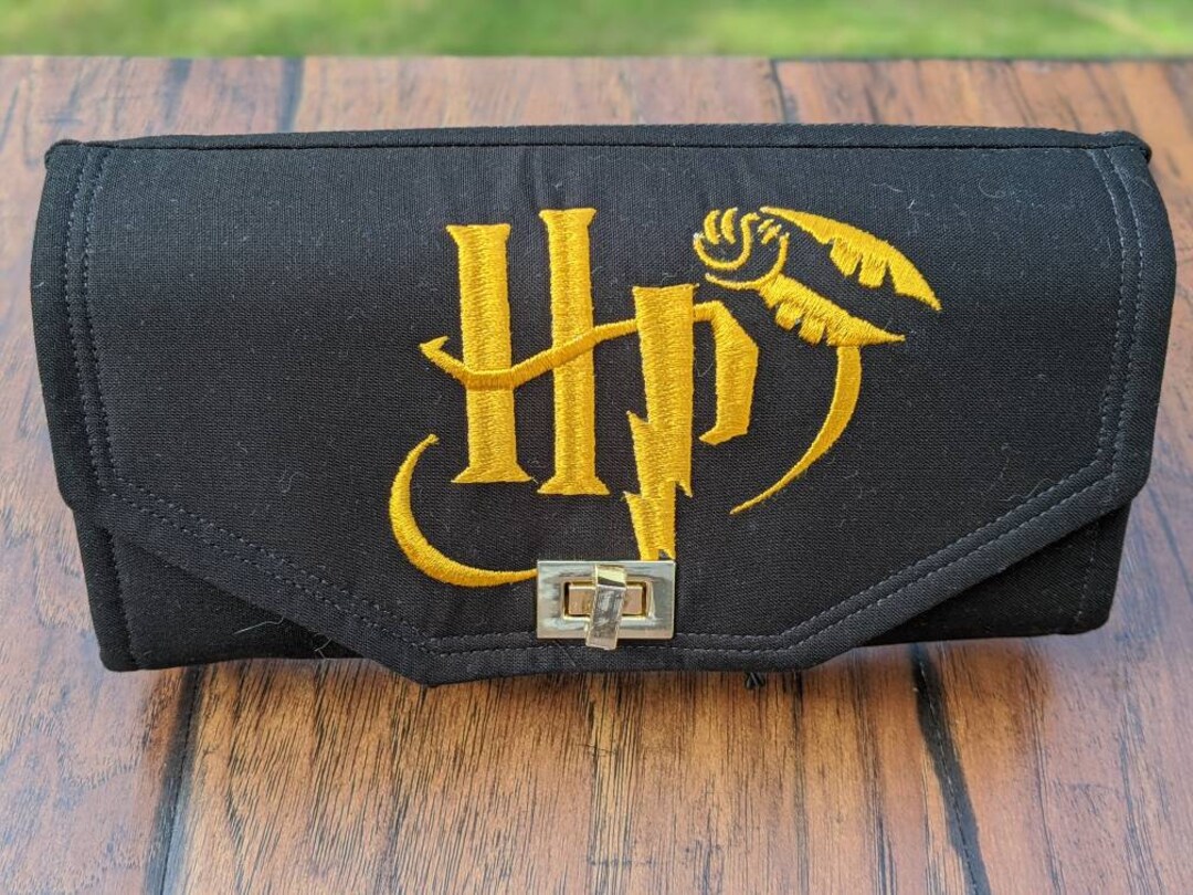 Harry Potter, Hogwarts, HP, Wallet - Etsy