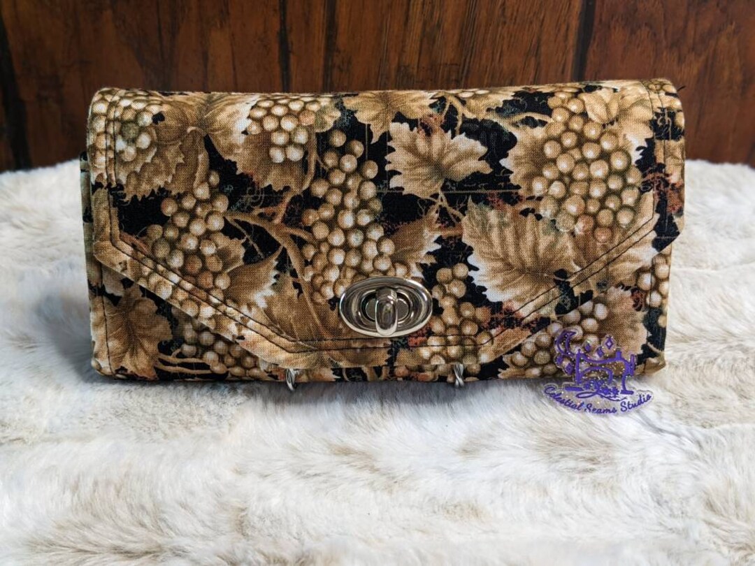 Made to Order Wallet, Cluth, Wristlet, Wine, Grape Vines, Grapes - Etsy