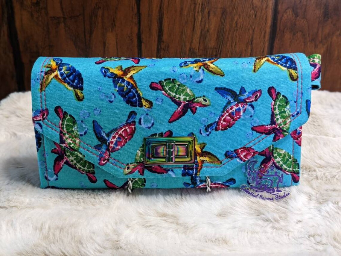 Sea Turtle Made to Order Wallet Cluth Wristlet Turtle - Etsy