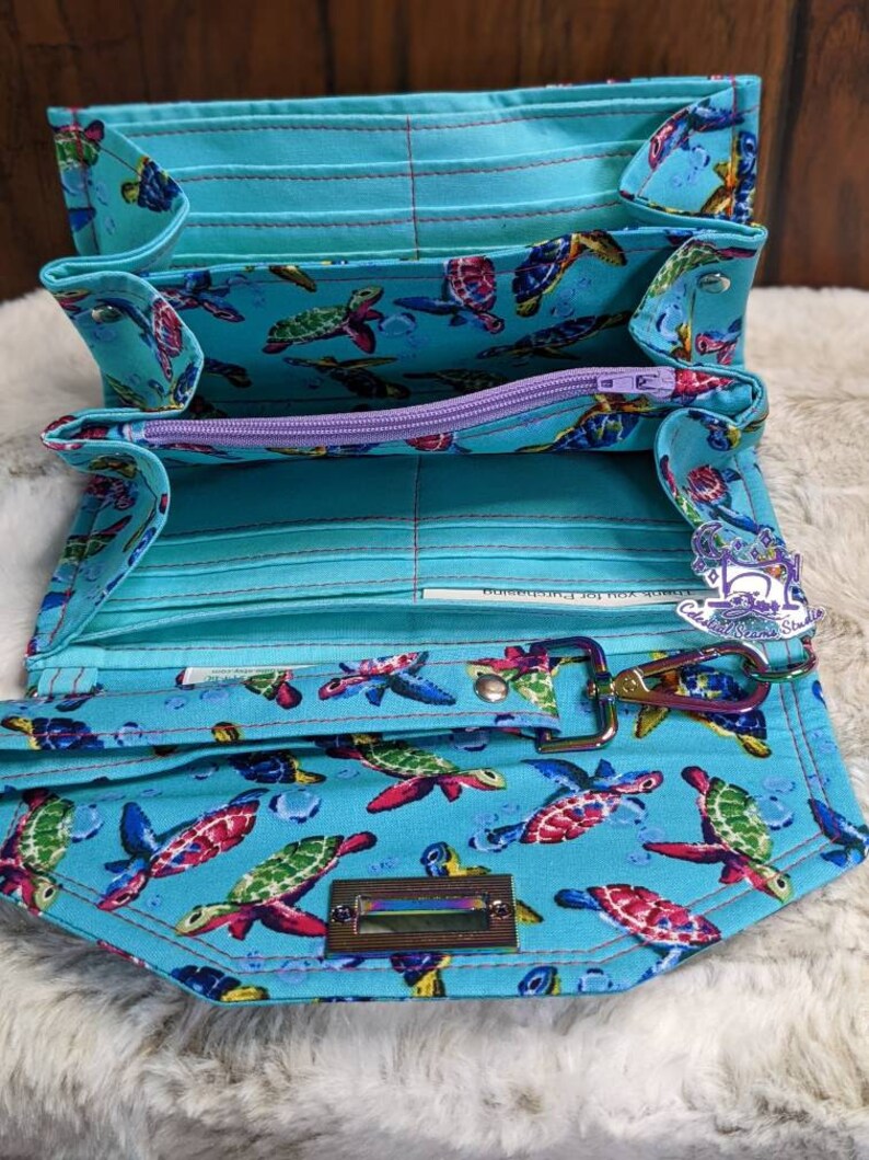 Sea Turtle Made to Order Wallet Cluth Wristlet Turtle - Etsy