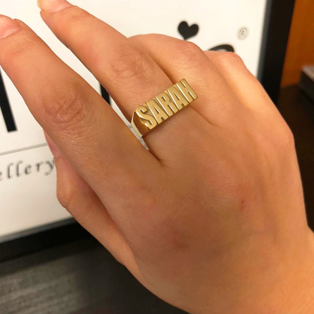 Personalized 18K Gold Name Ring - Custom Jewelry - Etsy