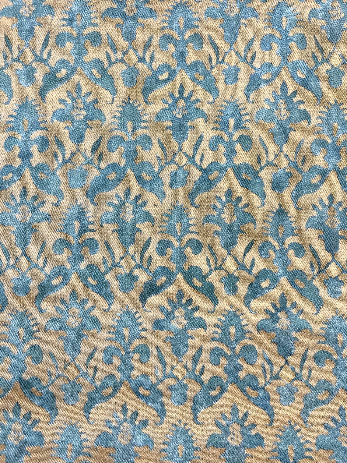 FORTUNY delfino Blue & Silvery Gold Texture Bolt 1.2 and 0.9 Yards - Etsy