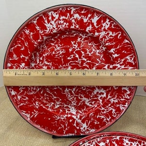 Vintage Red and White Enamel Plates and Shallow Bowls, Splatter Enamel ...