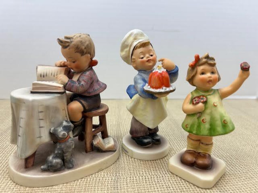 German Hummels , Hummel "little Bookkeeper", Hummel Collector, Hummel ...