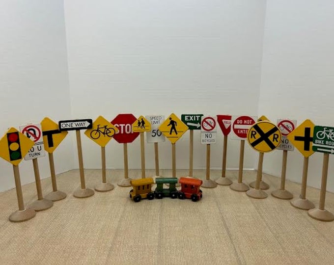18 Piece Wooden Road Signs for Play, 3 Piece Mini Wooden Train, Wooden ...